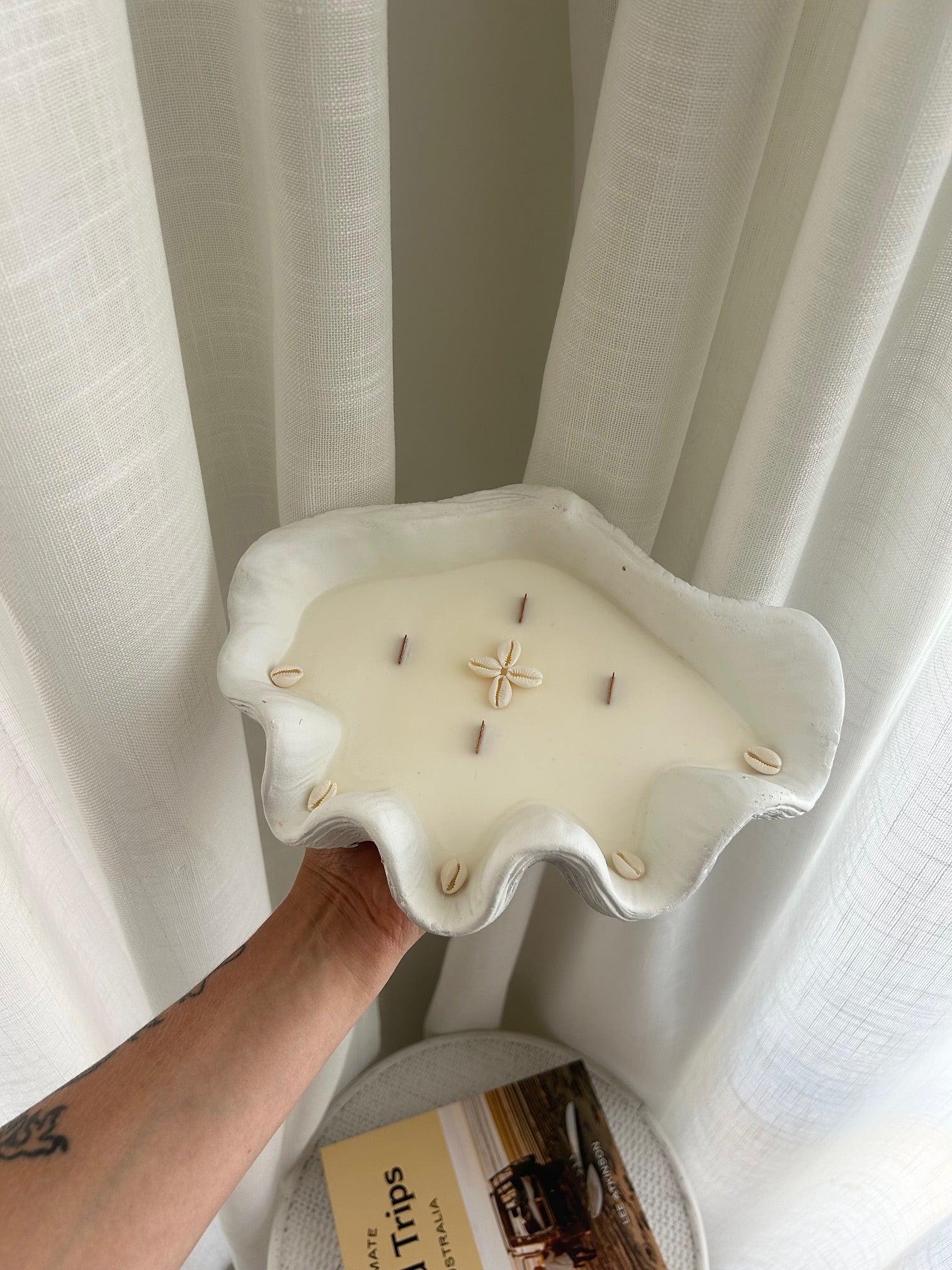 Cowrie Clamshell Candle - Coastal Collection | Botanic Candle Co.